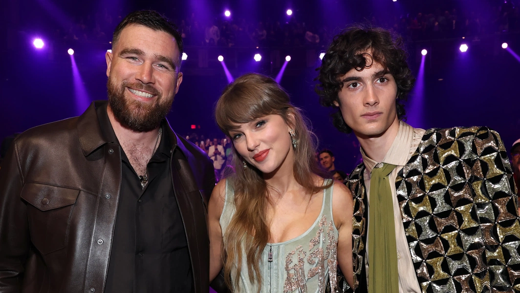 Taylor Swift and Sombr’s Growing Friendship