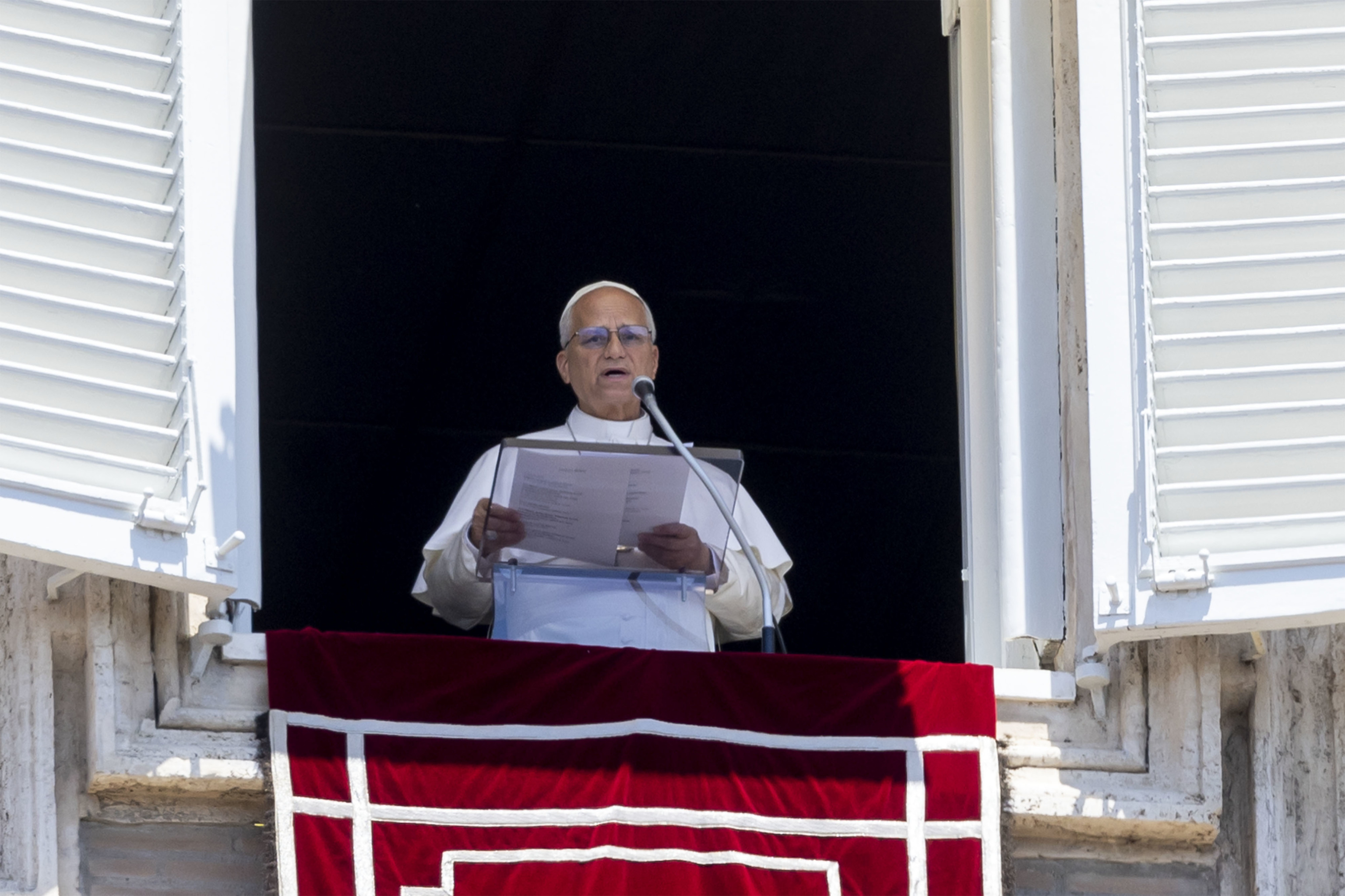 Il Papa sui rifugiati, nessuno può voltarsi dall'altra parte