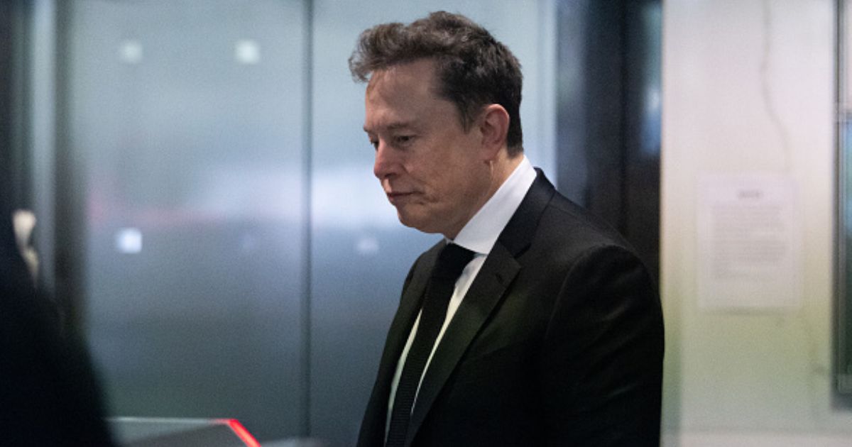 Elon Musk gets dealt blow by Biden-appointed judge days after becoming ...