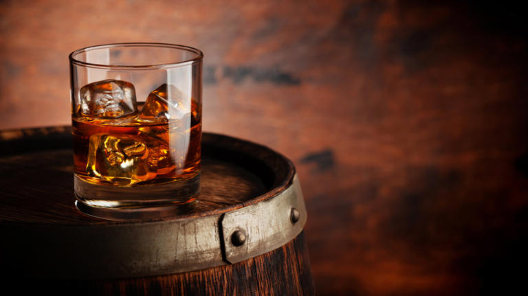 9 oldest Irish whiskey brands still available in 2026