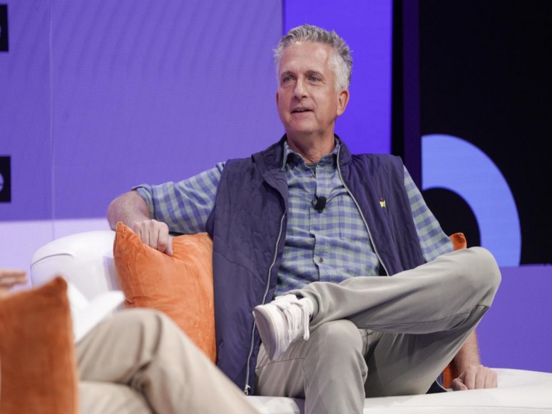 Bill Simmons Says Hed Bet My Life on LeBron James Joining the Warriors