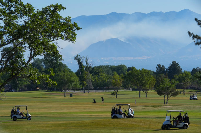 Here’s why the wildfire smoke in Salt Lake City likely won’t clear ...
