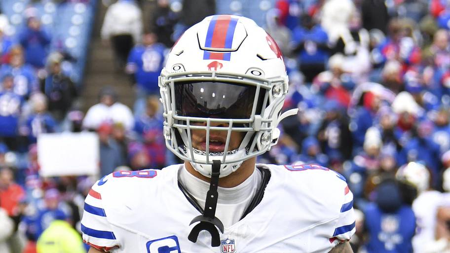 Terrel Bernard reveals hidden challenge Bills' defense faces at home