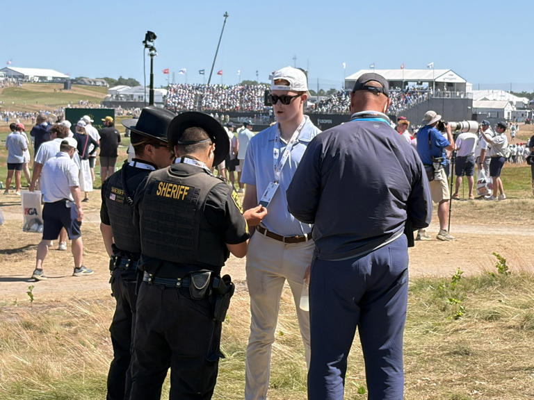 US Open final day turns ugly as cops throw out fans for abusing leader ...