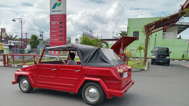 What kind of gas should you put in a classic car and why does choosing ...