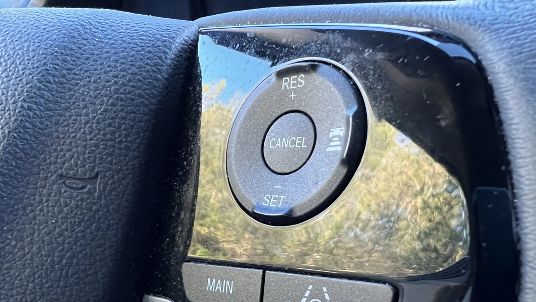 How cruise control affects driving and fuel use