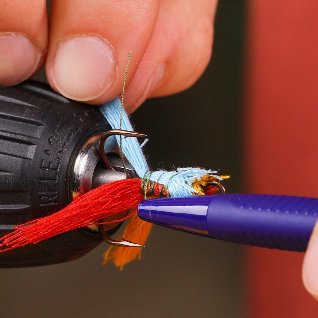 DIY fishing hook! 🎣