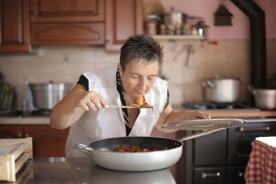 If you secretly do these 7 things in the kitchen you are probably a ...