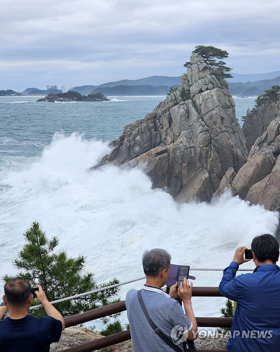 High waves