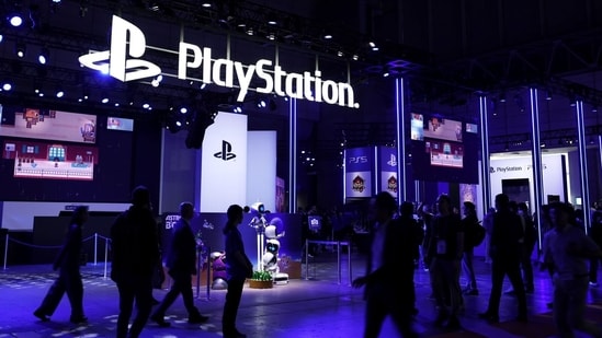 Is PlayStation Network down? Thousands report server issues amid ...