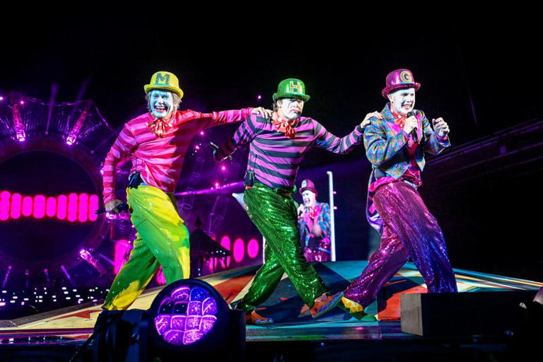 Take That at London Stadium extreme heat warning and rule change issued ...
