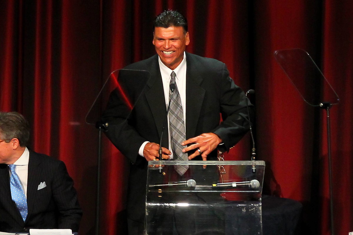 Top 20 greatest NFL players of all time [opinion]