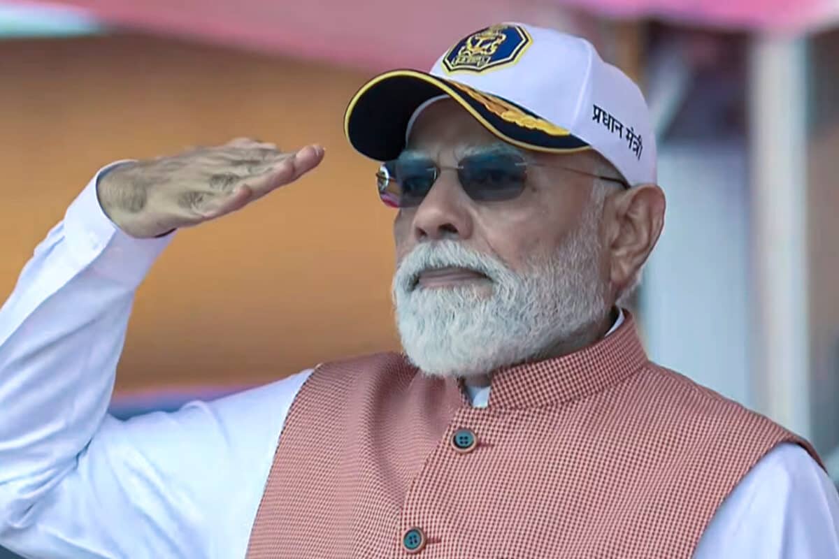 Students first: PM Modi waits 45 minutes at Delhi airport so NEET ...