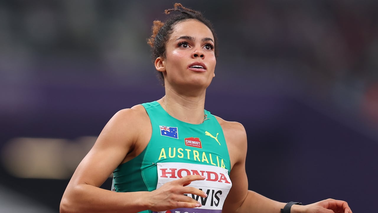 Torrie Lewis, Brianna Lyston and Thelma Davies highlight 100m in Hengelo