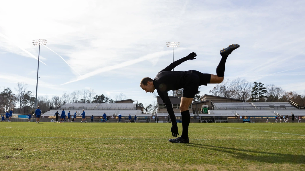 Why your warm-up needs dynamic stretching