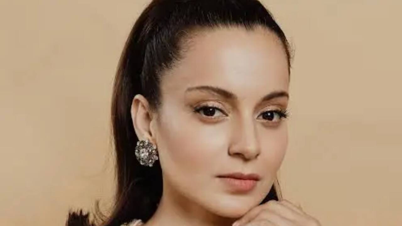 When Kangana Ranaut credited yoga for sister Rangoli Chandel's recovery ...