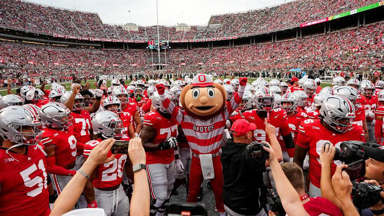 Ohio State Football Players Receive Viral Challenge From Gymnastic Addi ...
