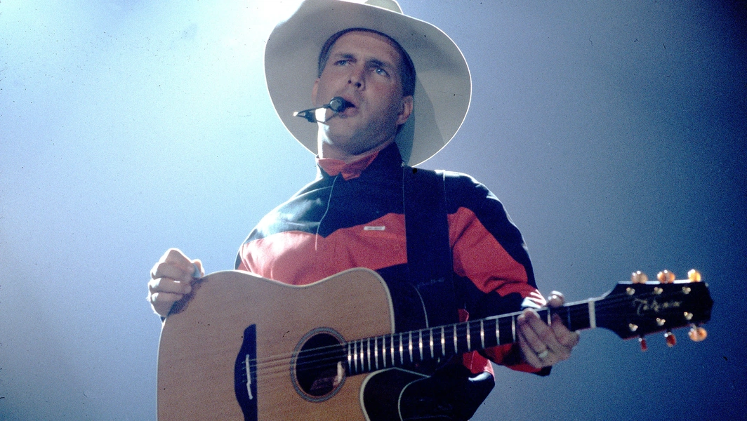 Garth Brooks' electrifying Summerfest return