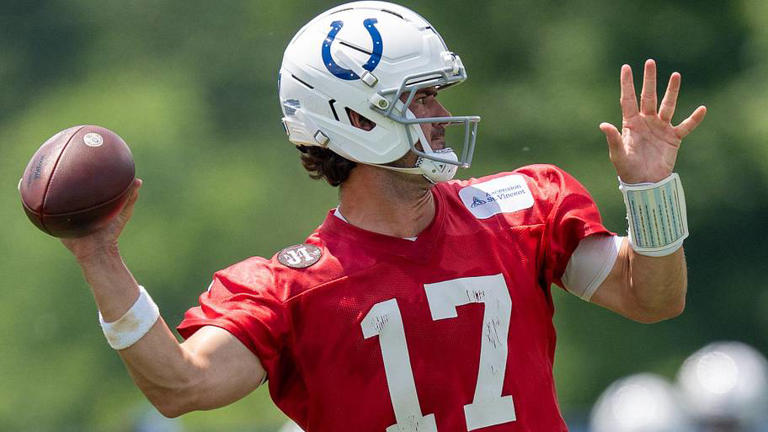 Daniel Jones' great season with Colts seen as fluke