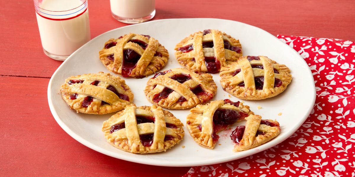 If you love cherry pie, you’ll want to try Ree Drummond’s mini pie cookies