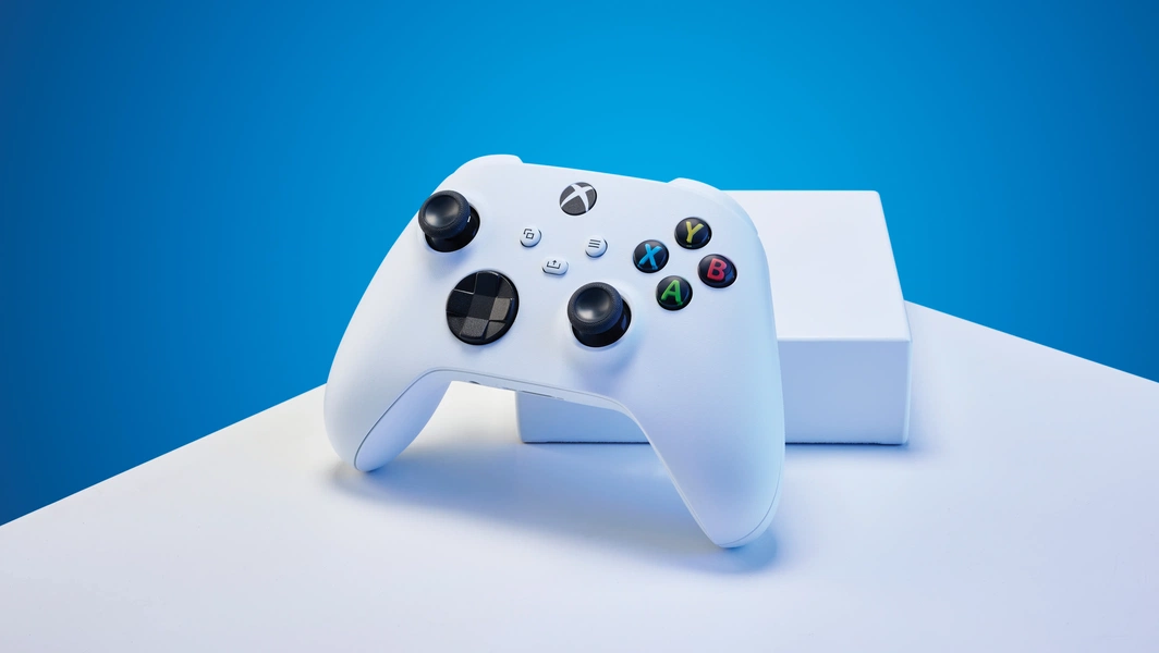Evolving Xbox controller design and features
