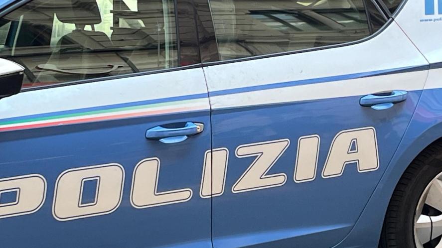 Strangola la figlia tredicenne e si uccide. A trovare madre e sorella ...