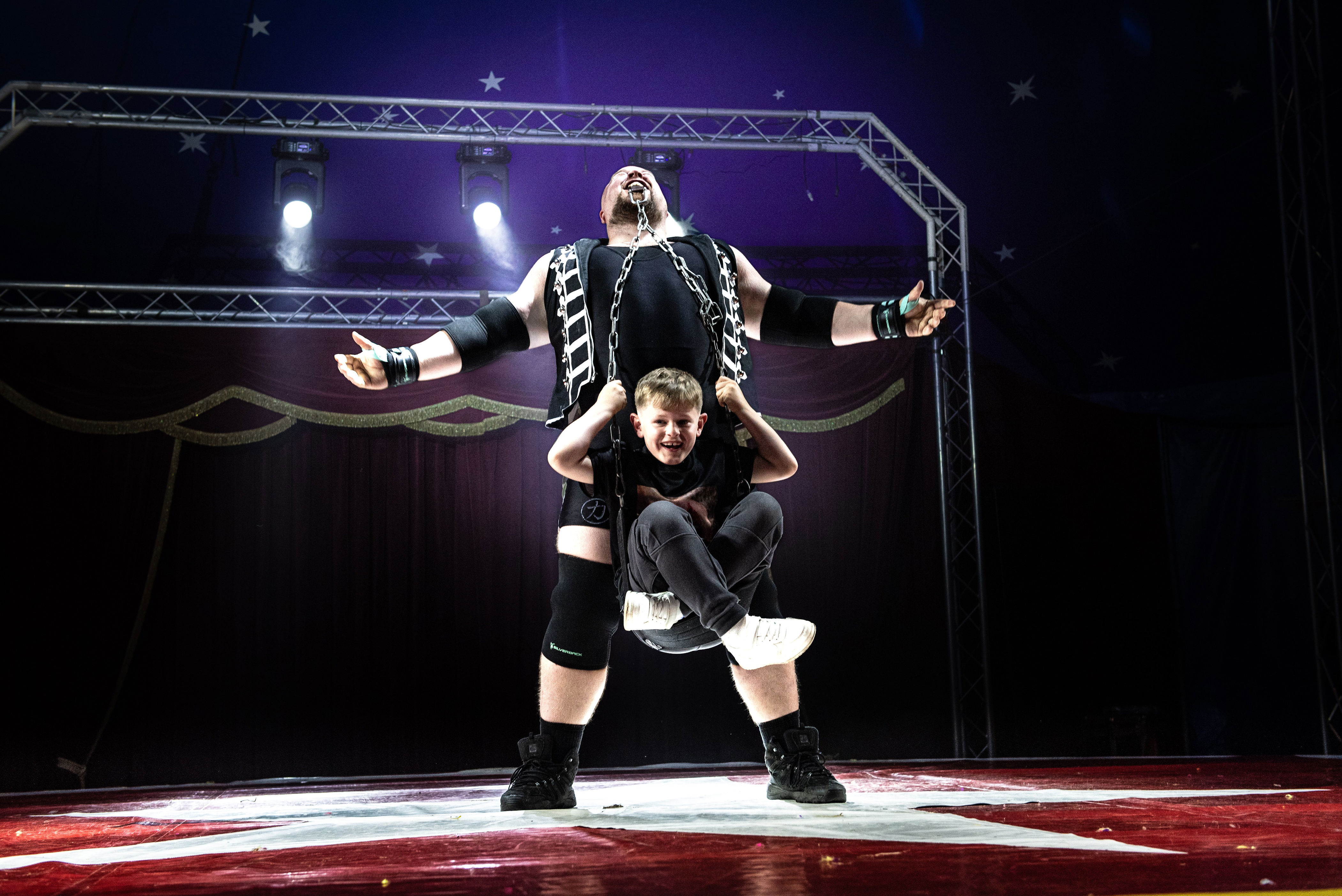 I'm a world record-holding Blackpool strongman and you won't believe ...