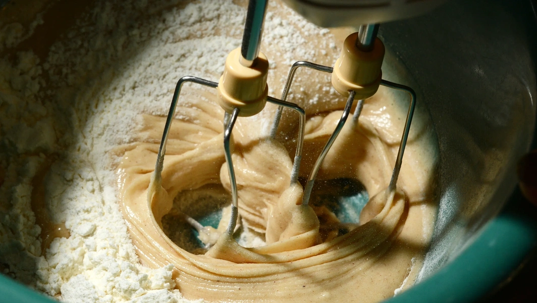 Recreating JFK and Jacqueline's 1953 wedding cake