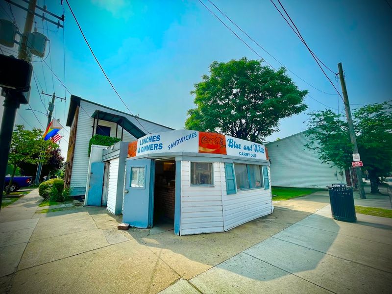 This Virginia soul food restaurant serves southern comfort food that ...