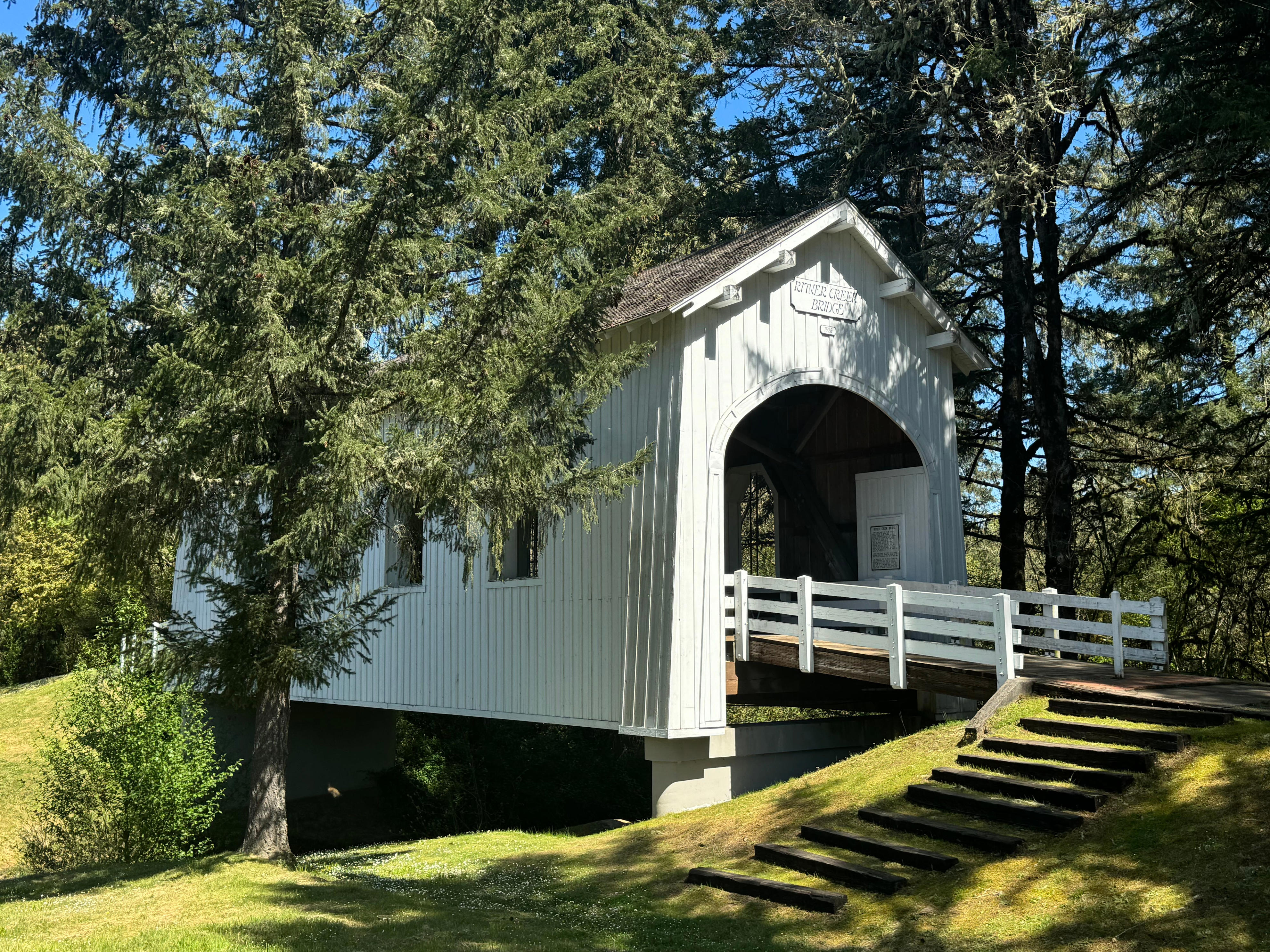 Take a tour of Oregon's 25 most iconic covered bridges