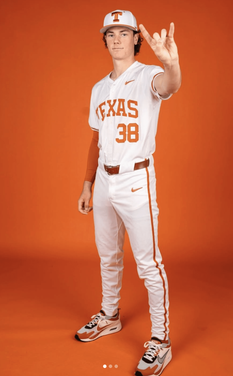 Saint Mary’s transfer C Ian Armstrong commits to Texas