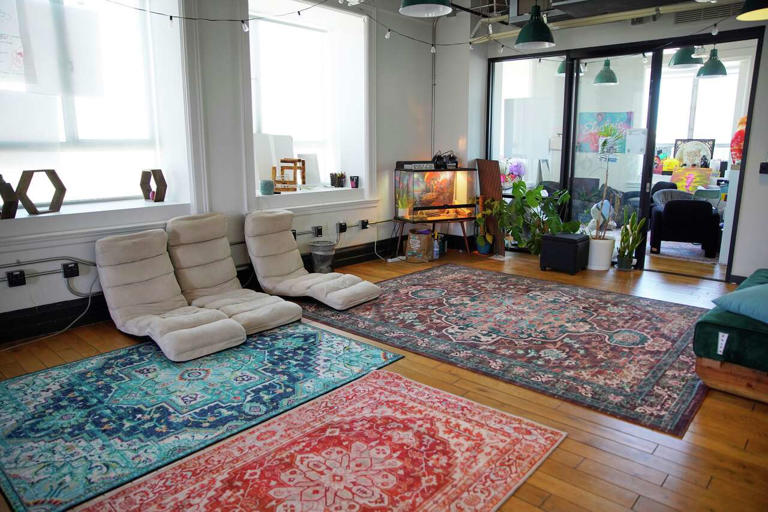 Inside the SF tower where biotech hackers and AI founders are trying to ...
