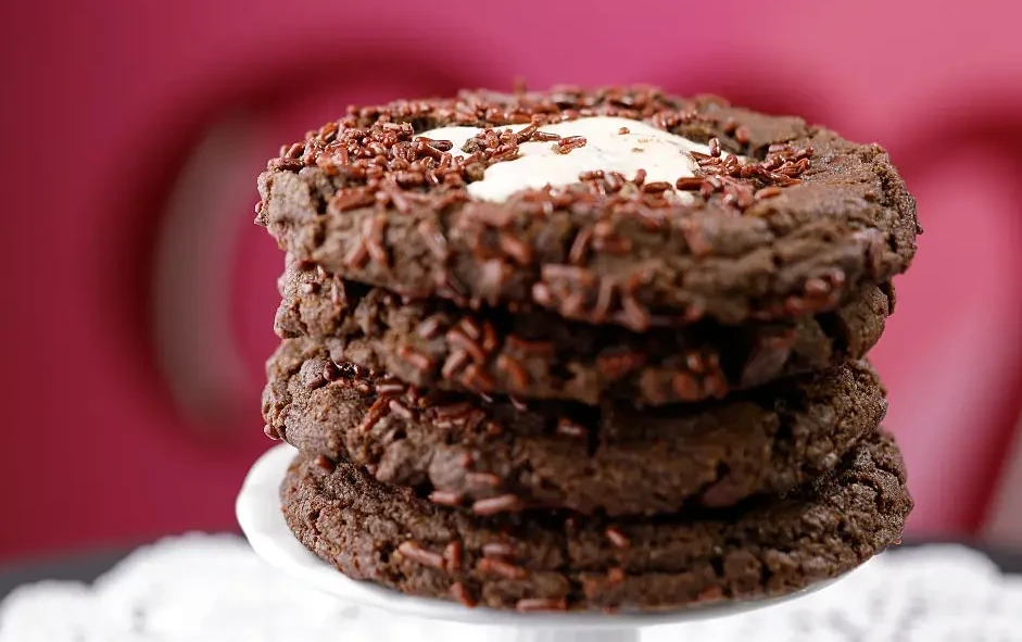 Cookie cake magic for every celebration
