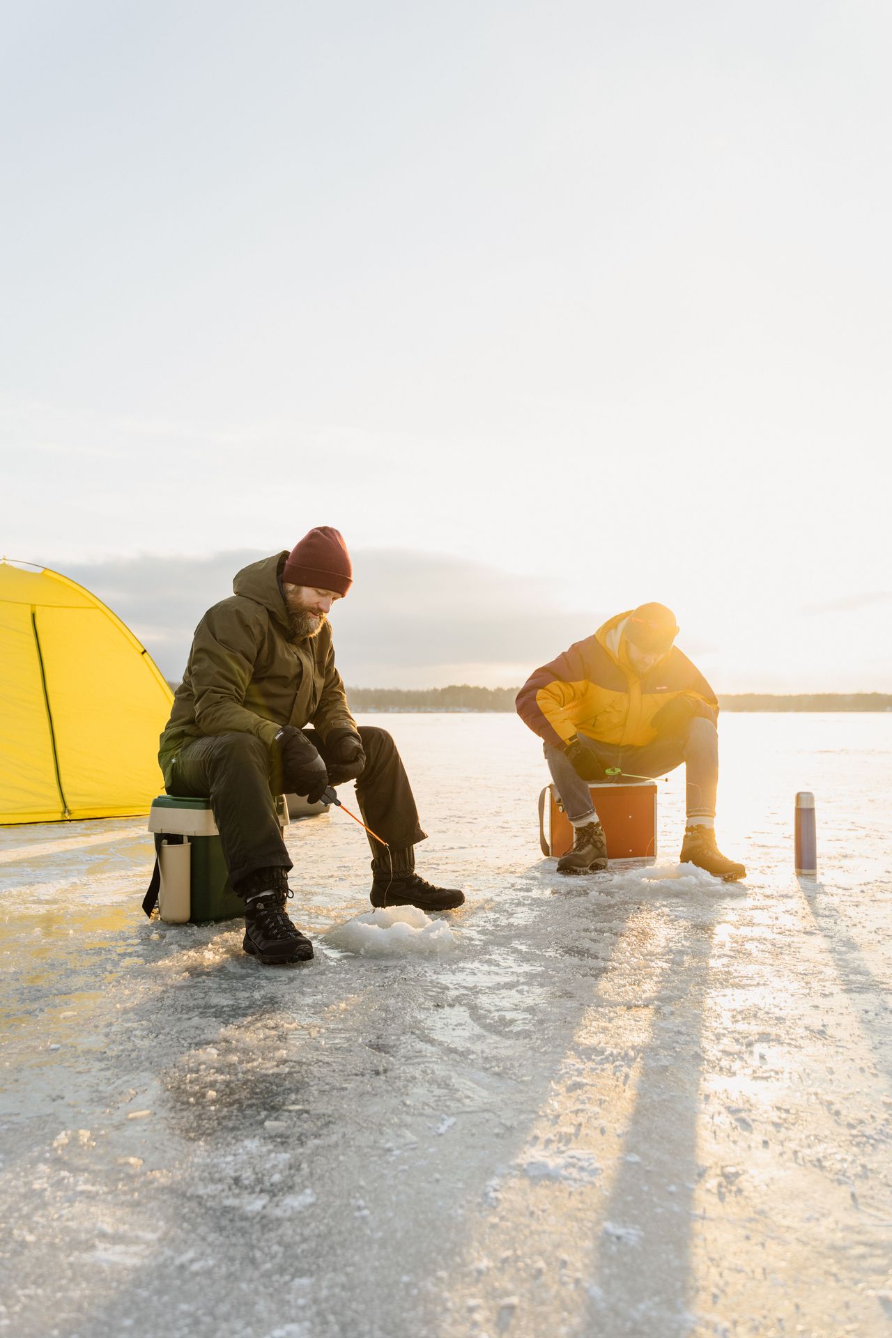 8 ice fishing tip-up setups that northern anglers say consistently ...