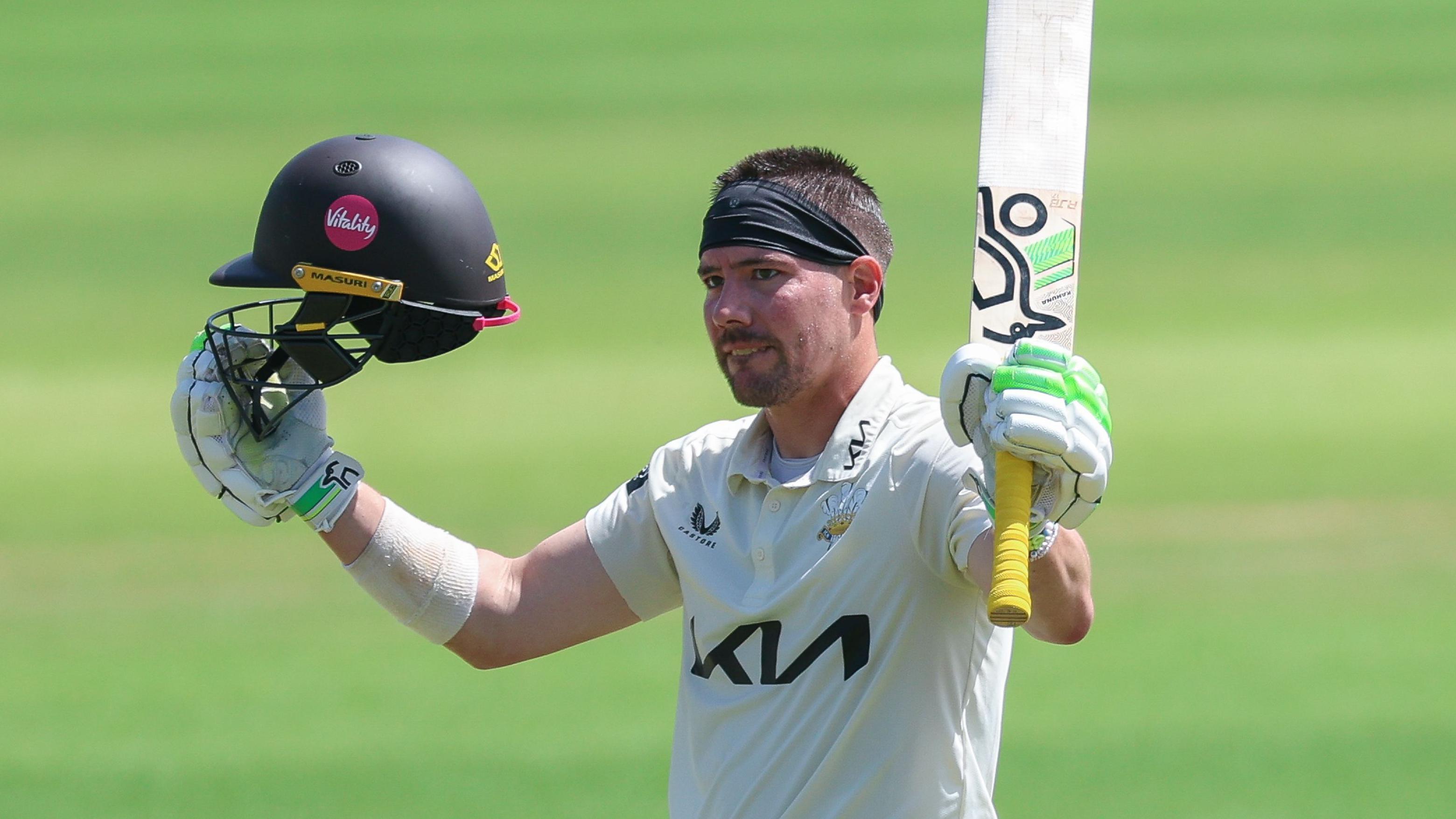 Burns leads Surrey fightback but Glamorgan still favourites
