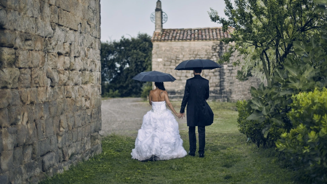 12 unforgettable wedding disasters