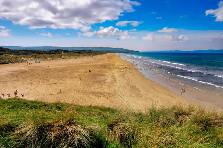 PSNI statement after 'men with knife' reports at Northern Ireland beach