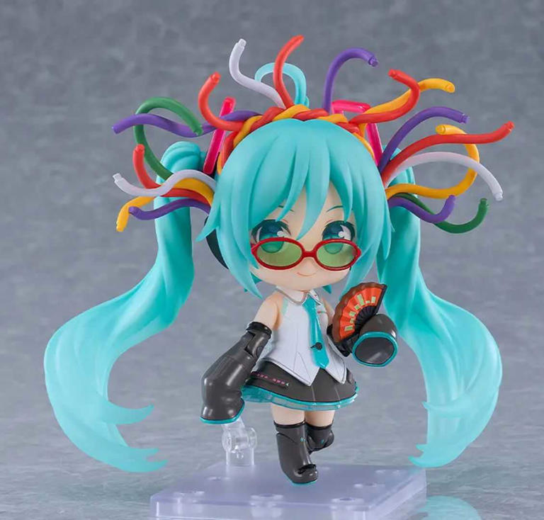 Hatsune Miku brings a classic album cover to life in official tribute
