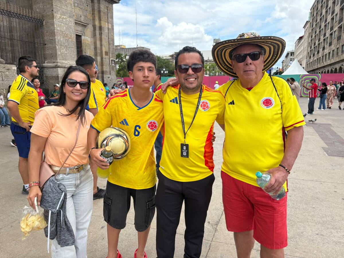 Celebración del Día del Padre se mezcló con el toque futbolero en ...