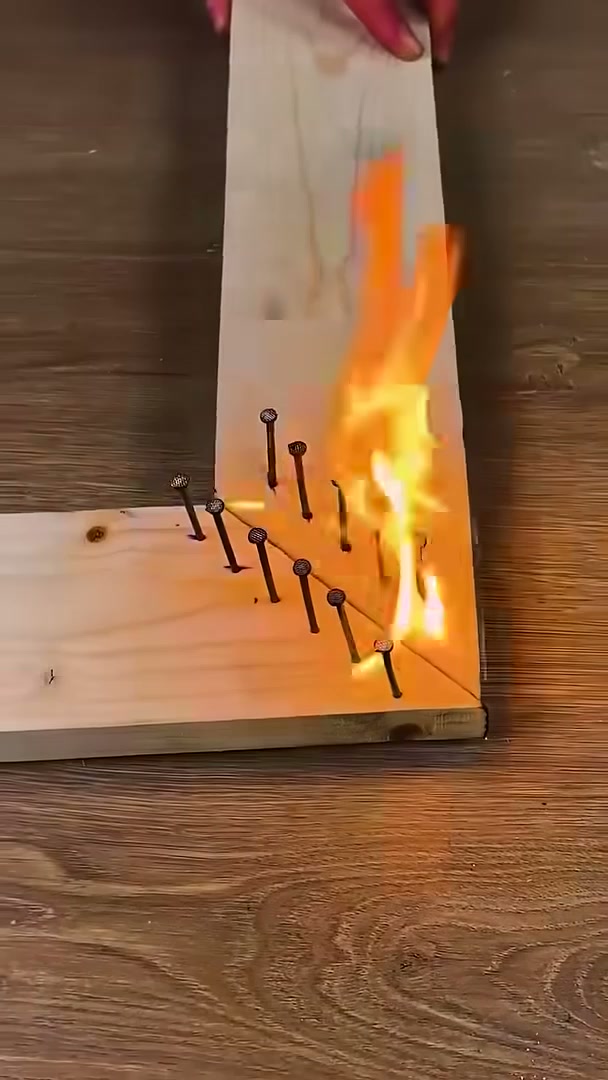 Clever wood joinery trick #diy #woodjoint #trick