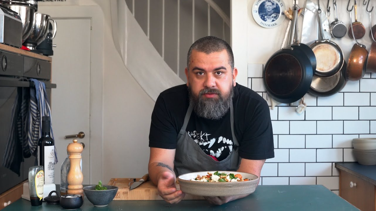 De bedste gulerødder serveret med frisk linsesalat