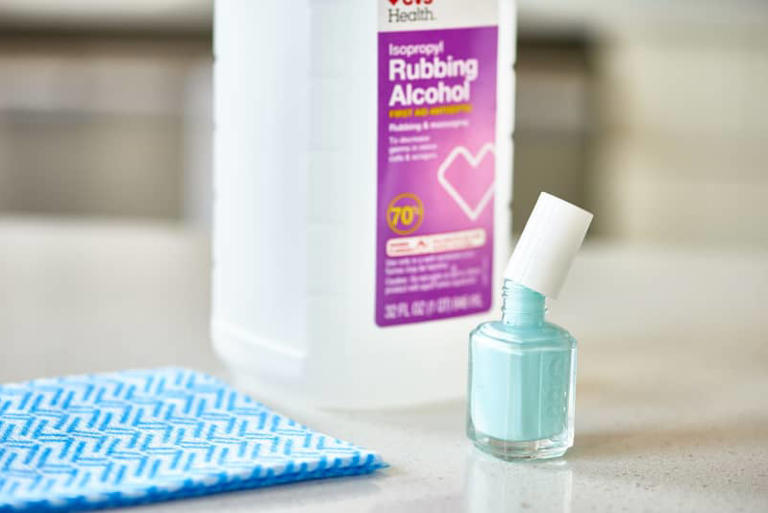 7 rubbing alcohol mistakes that could actually be dangerous