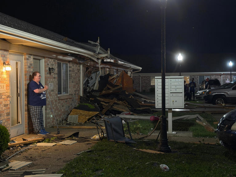 Tornado caused damage in Newburgh and Gibson County, Indiana on Sunday