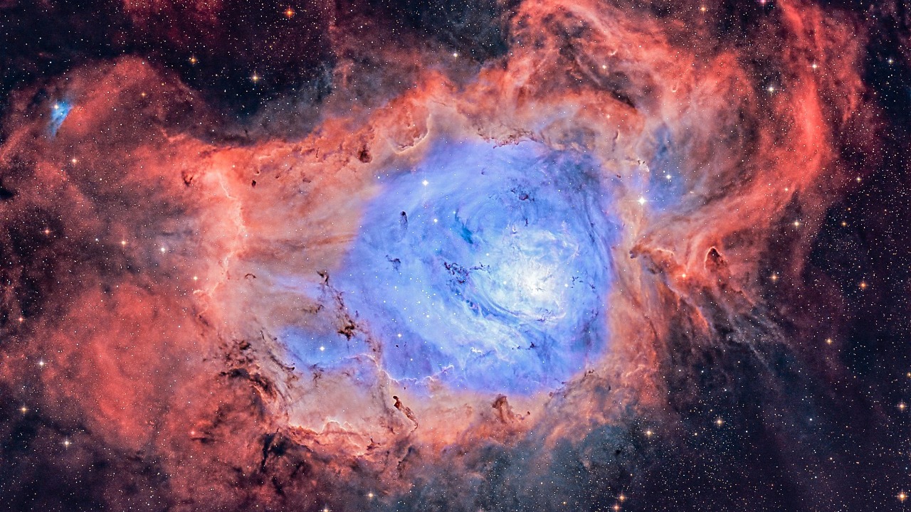 The Webb telescope caught iron dust and silicon carbide pouring off ...
