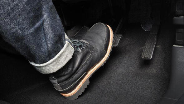 Drivers issued warning over 1 pair of shoes this weekend - £5,000 fine