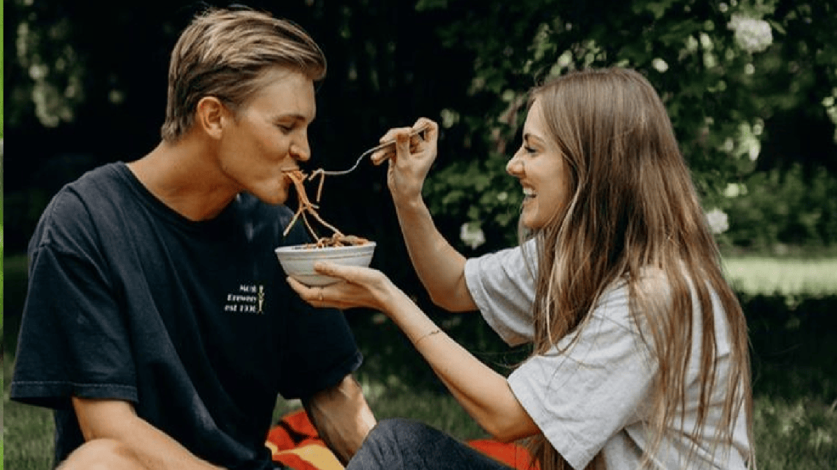 Men confess: The 'cute' habits they secretly can't stand about women