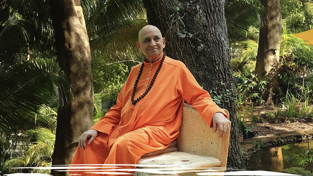 Yoga is union with God 95-year-old Swami Jyotirmayananda on the essence ...