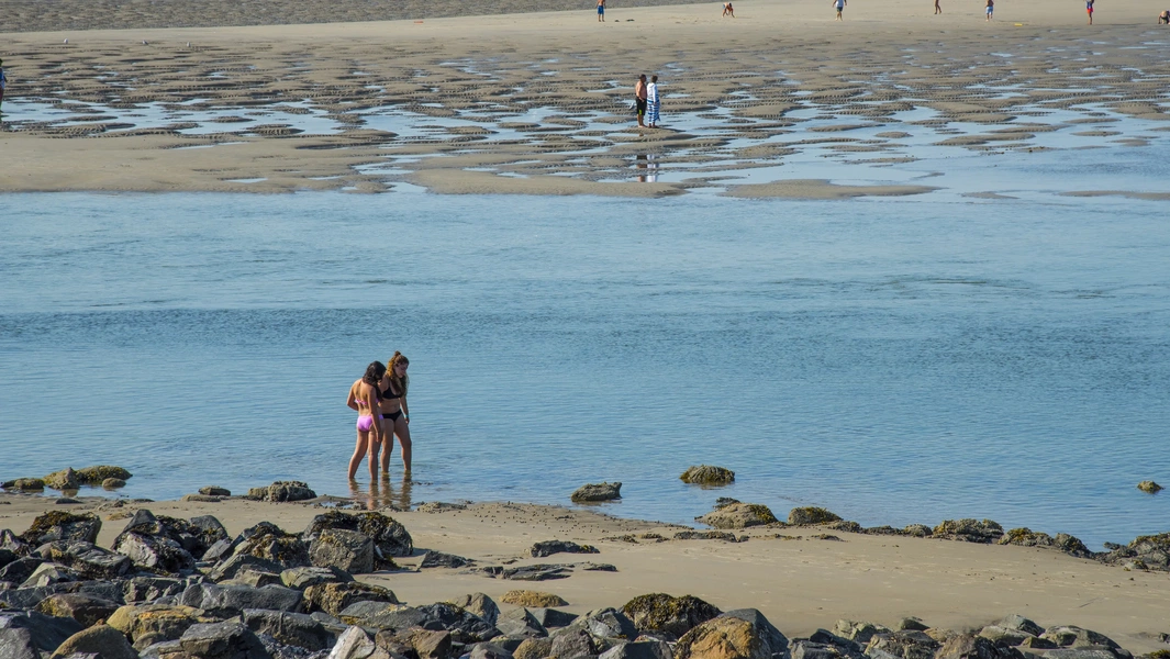 16 family-friendly beaches across the United States