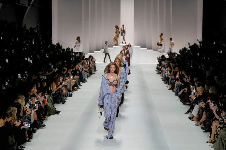 Der Pyjama als Alltagsoutfit: Mode war nie bequemer