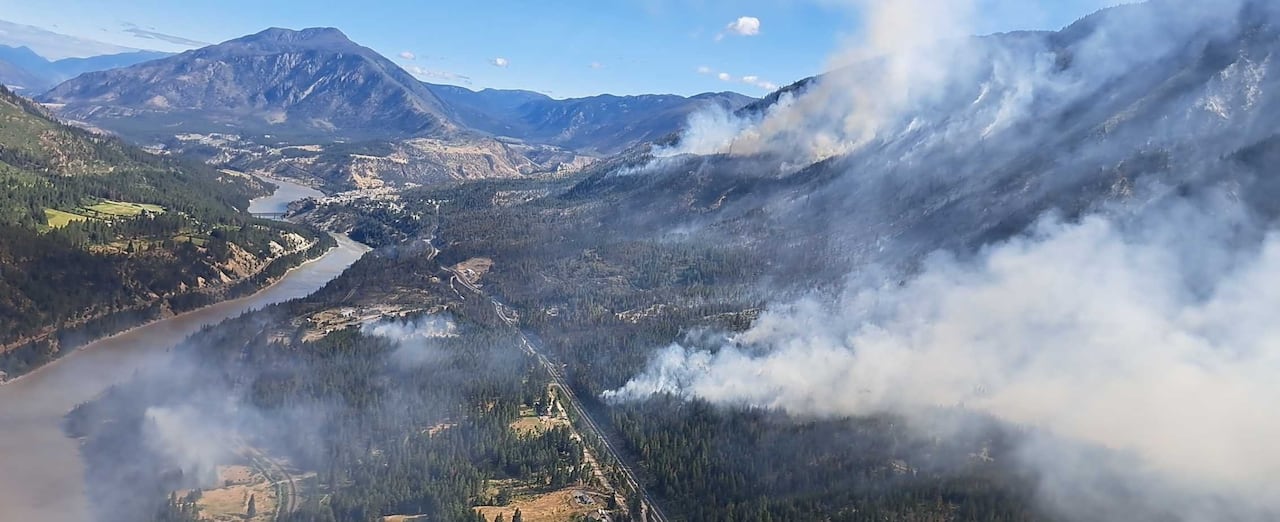 'Flashbacks' in Lytton, BC., as anxious residents face evacuation ...